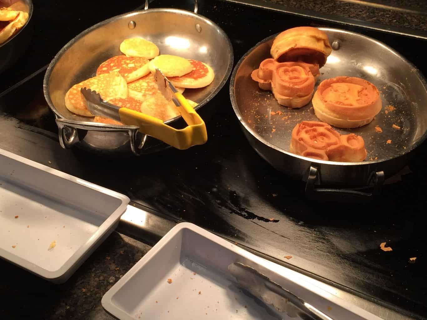 The Ultimate Boma Breakfast Review at Disney's Animal Kingdom Lodge ...